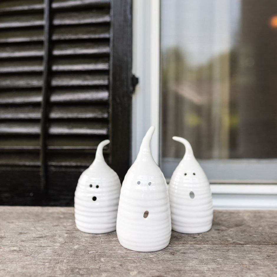 Ghosts – molliejenkinspottery